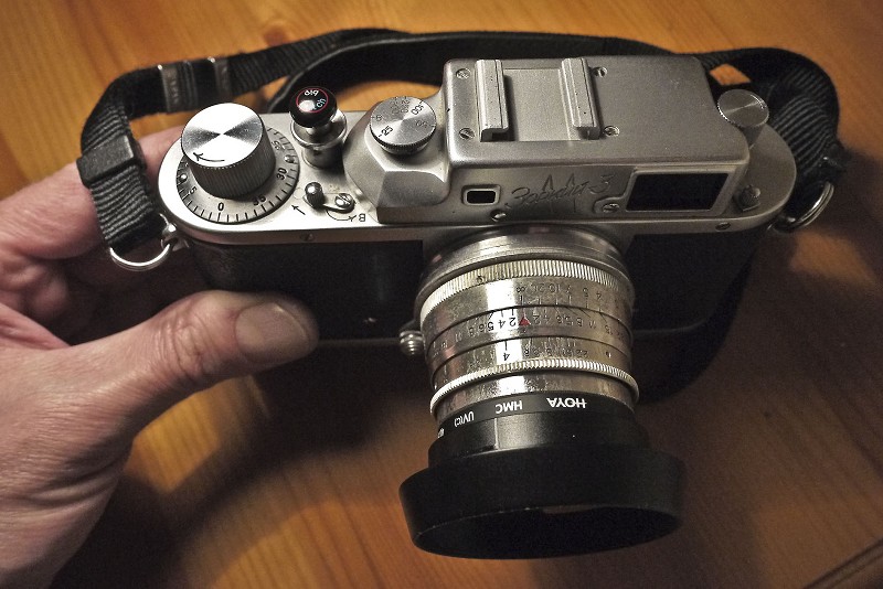 USSRPhoto.com Forums - Zorki 3m with no slow shutter speeds!?
