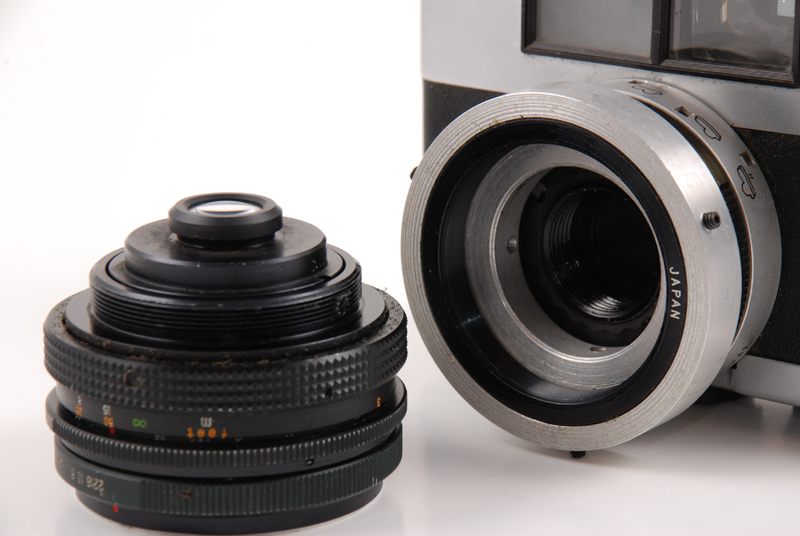 USSRPhoto.com Forums - Weird Lomo 135BC - Help!